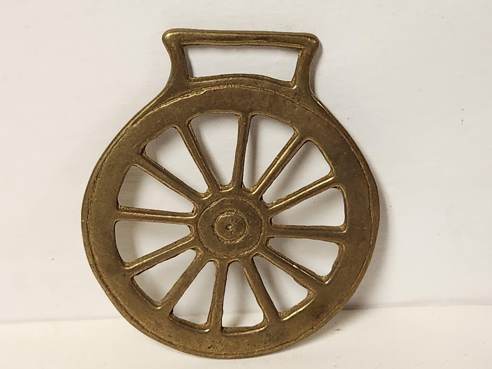 Vintage Brass Horse Medallion - Wagon Wheel - Etsy
