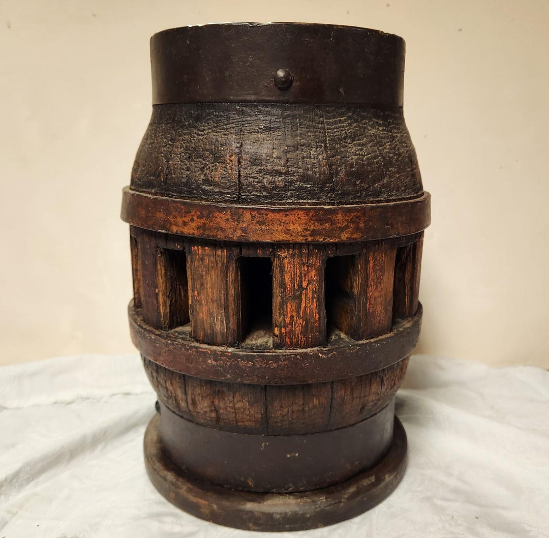Heavy Antique Iron Strapped 12 Spoke Wooden Wagon Wheel Hub With Iron ...