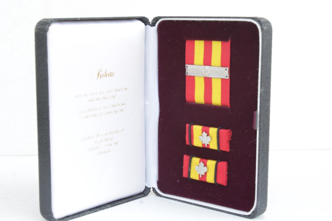 Canadian Firefighter Exemplary Service Ribbon Bar Medals in Case - Etsy