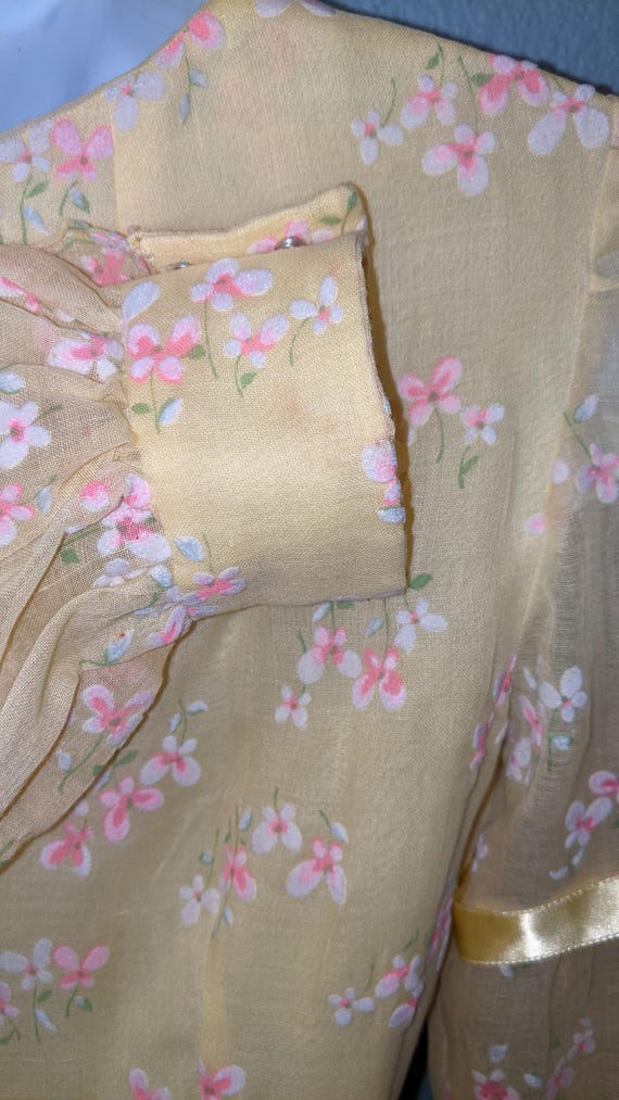 1972 Flocked Floral Organdy Bridesmaid/Prom/Garden Pa… - Gem