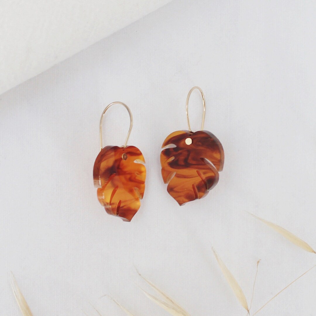 Tortoise Shell Monstera Drop Earrings - Etsy