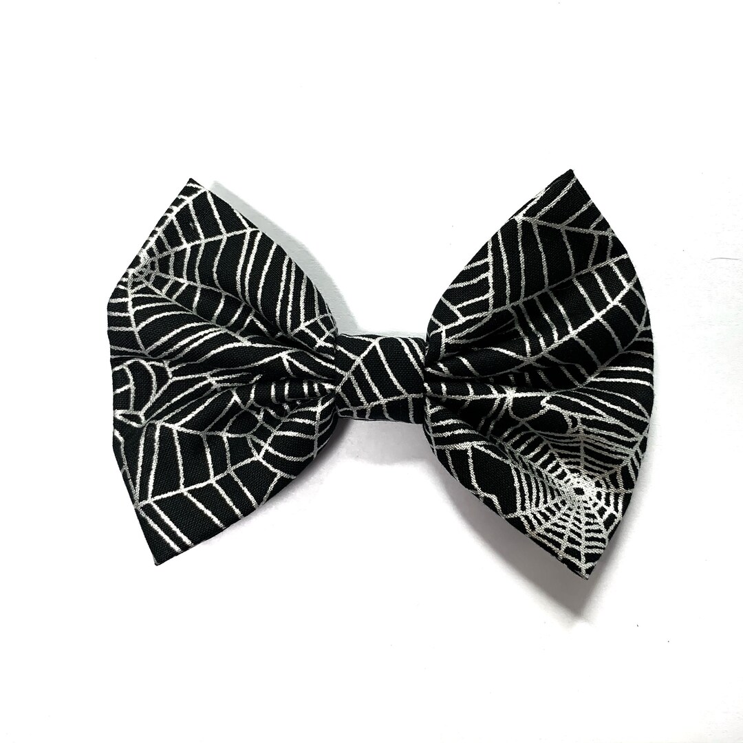 Black and silver spiderweb bow - Etsy.de