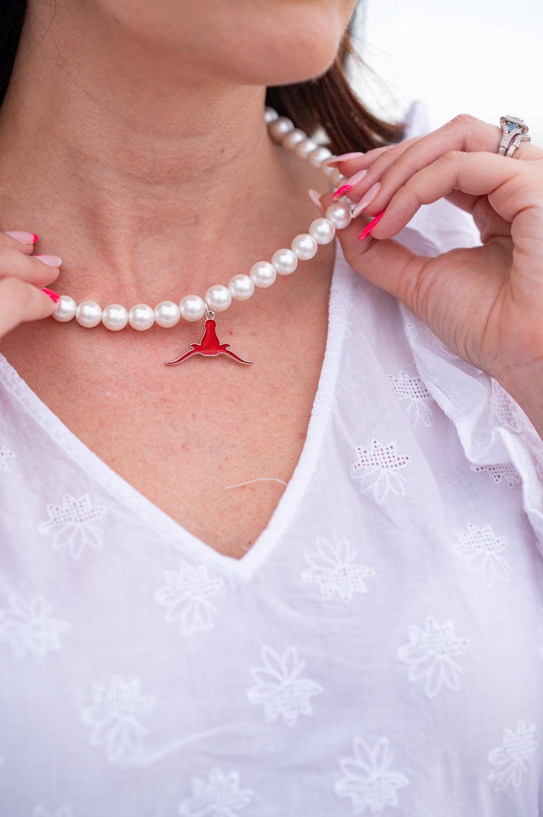 Oklahoma Boomer Sooner Horns Down OU/TEXAS Pearl Necklace - Etsy