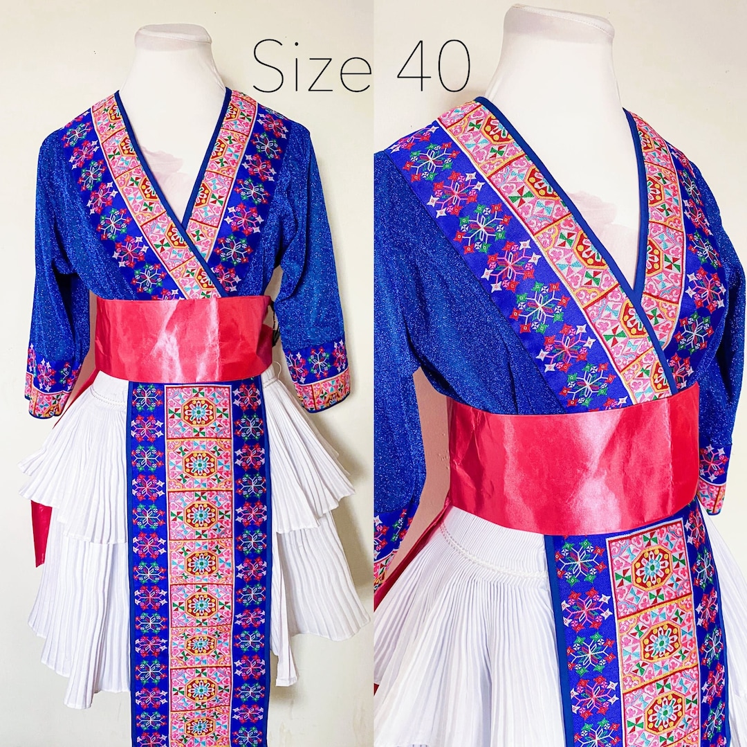 Women's Hmong Outfit Size 40 Royal Blue Sparkly Fabric Hmong Outfit ...