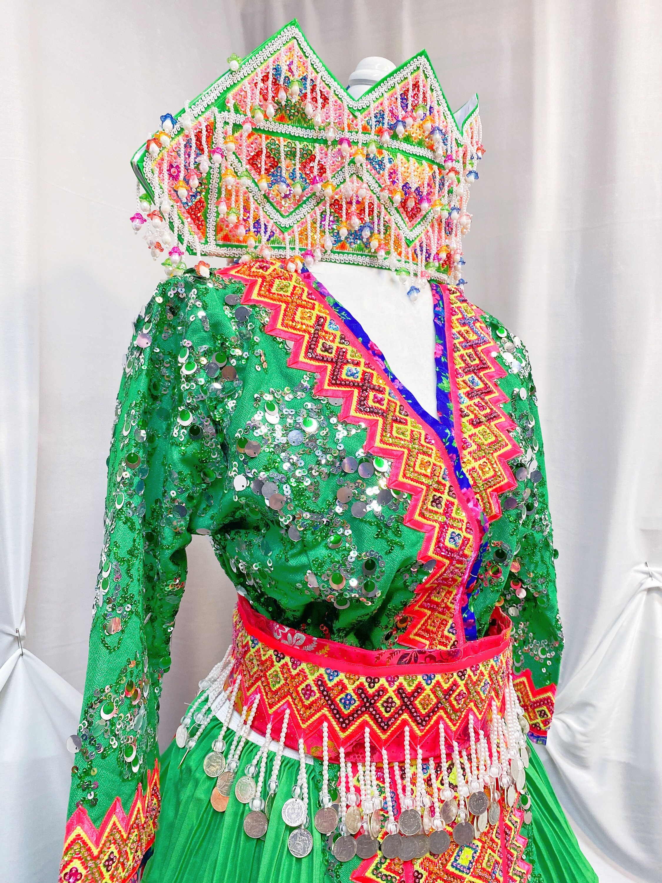 Green Hmong Clothes