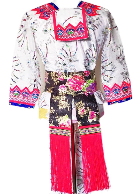 White Hmong Outfit
