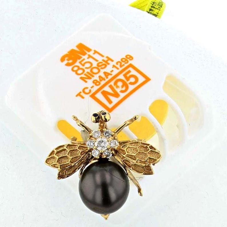 Yellow Gold Tahitian Pearl Bee Pin - Etsy