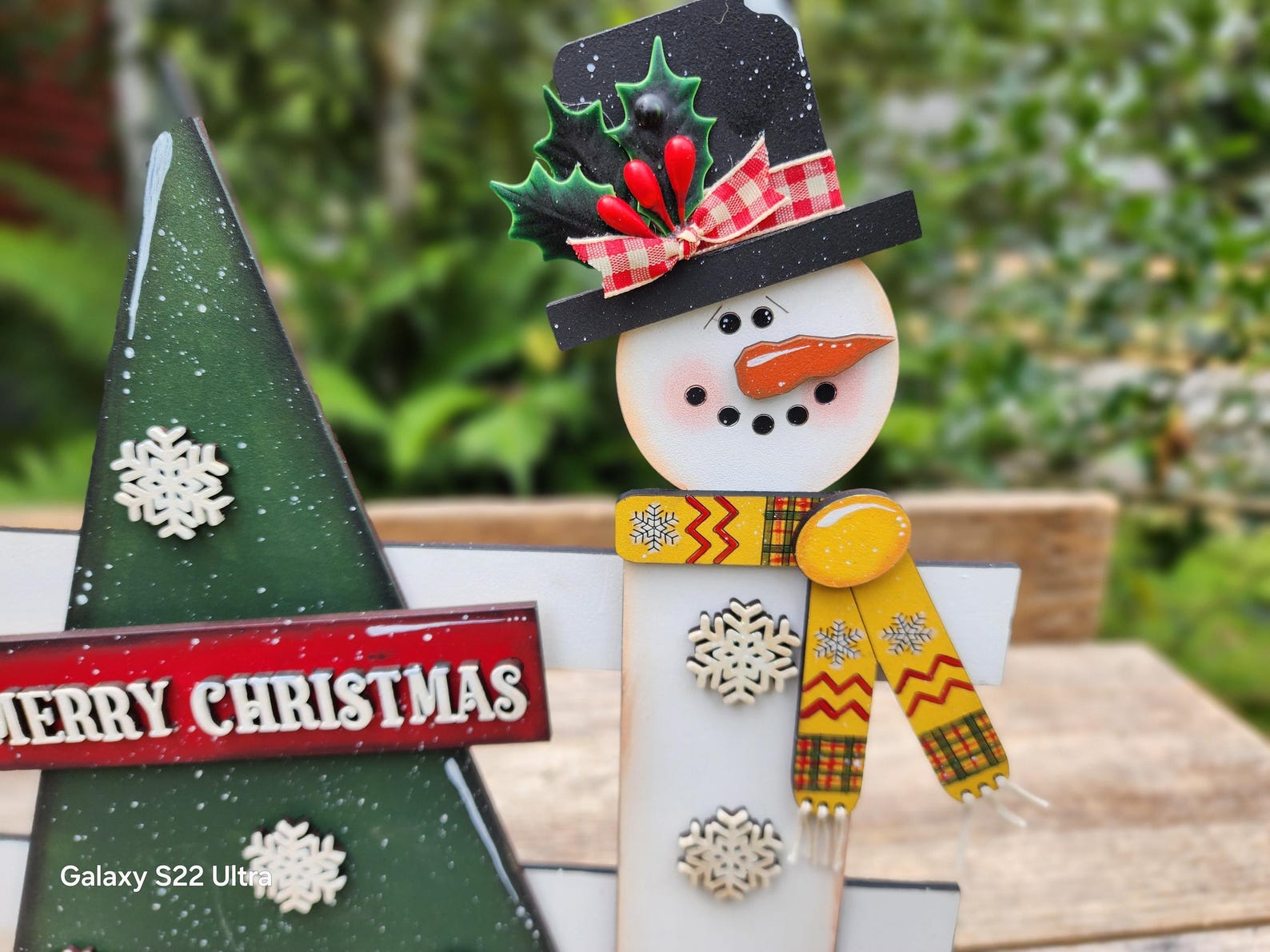 This Laser Cut File is a Christmas Trio Picket Fence Featuring a Santa ...