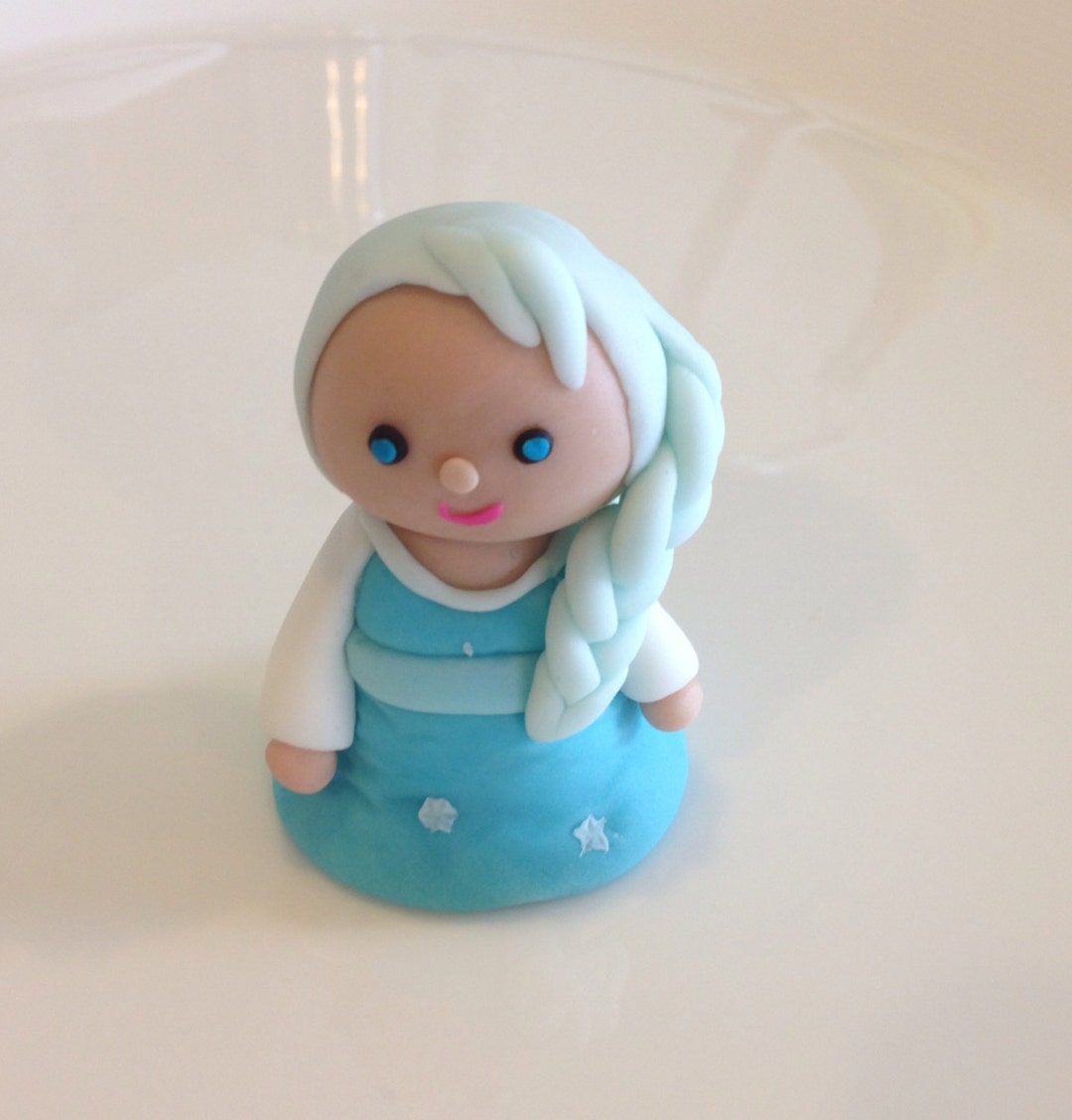 Elsa Frozen Inspired Fondant Cake Topper - Etsy