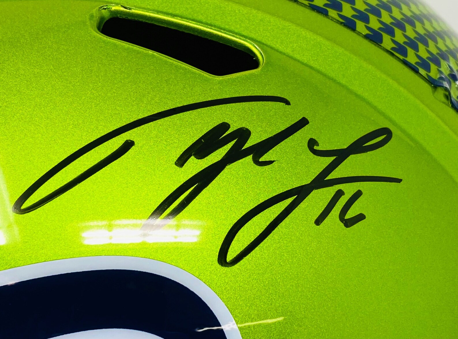 Tyler Lockett Autographed Seattle Seahawks Flash Speed FS Rep Helmet ...