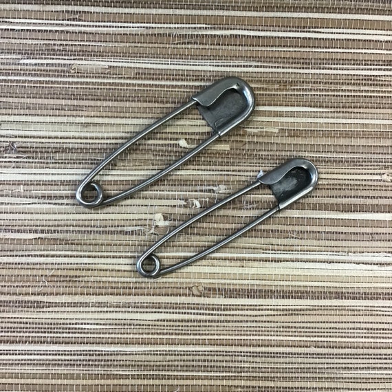 Vintage Laundry Pins - Etsy