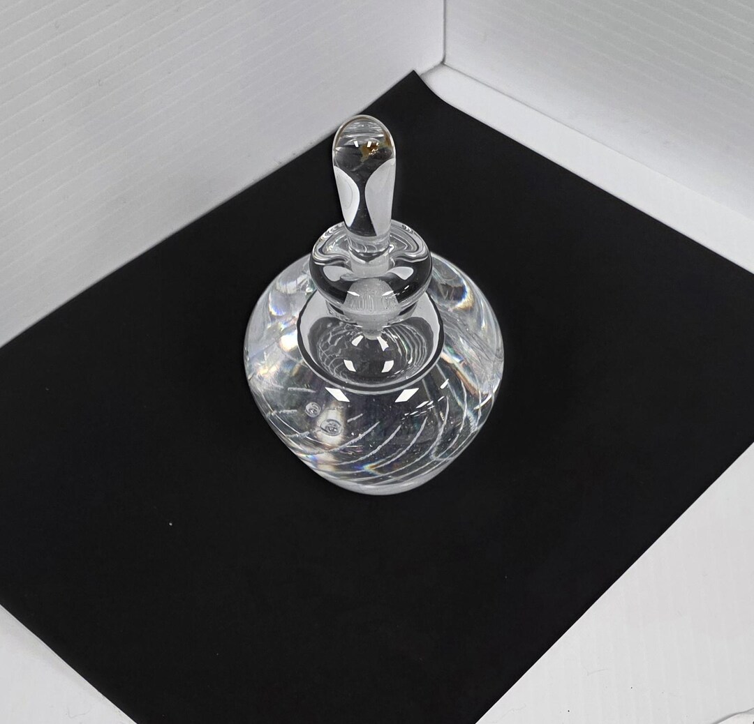 Vintage 1988 Maytum Studios Hand Blown Glass Irredescent Perfume Jar ...
