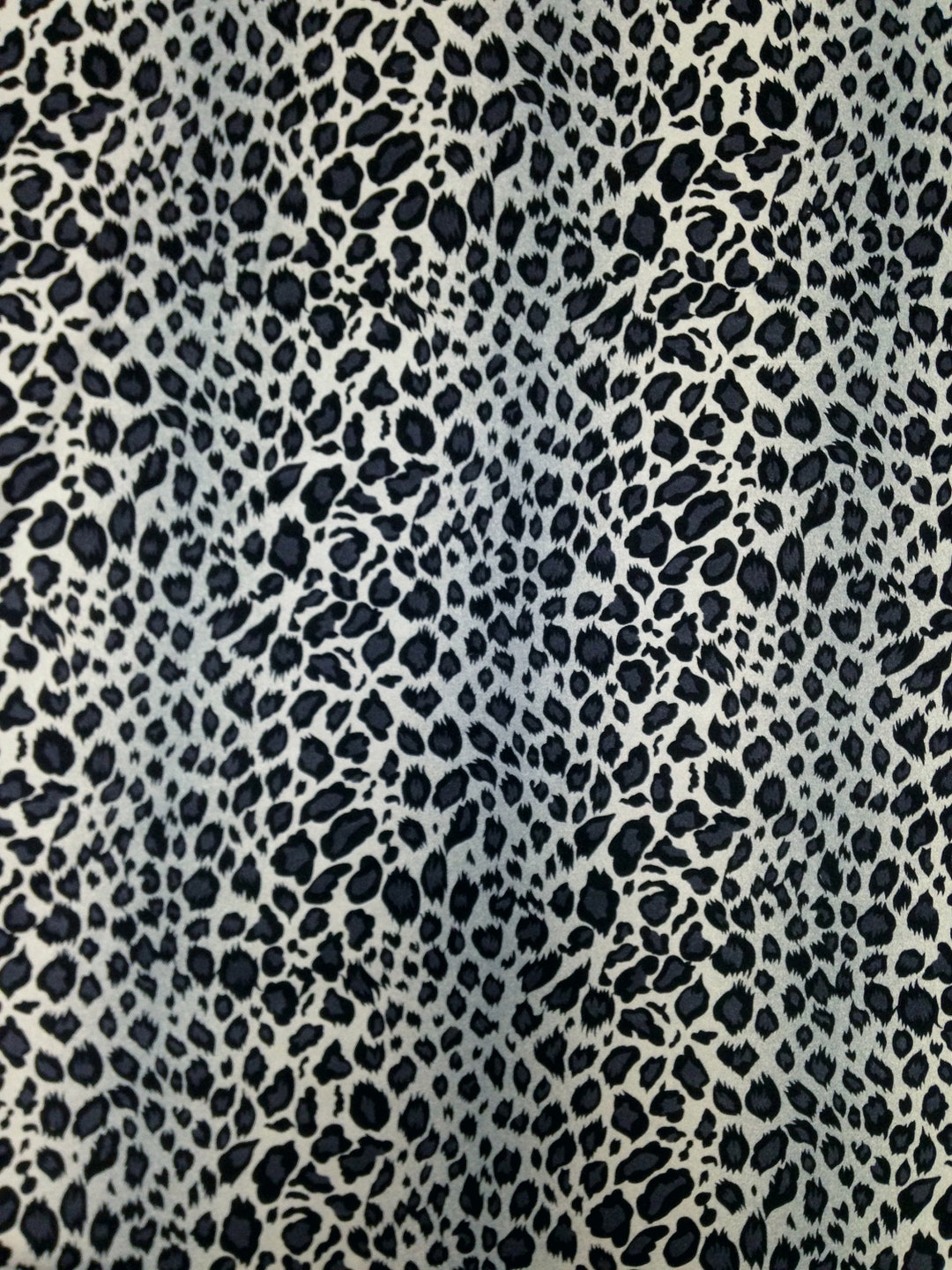 Leopard Animal Print on Stretch Nylon Spandex Shiny Tricot FABRIC - 58 ...