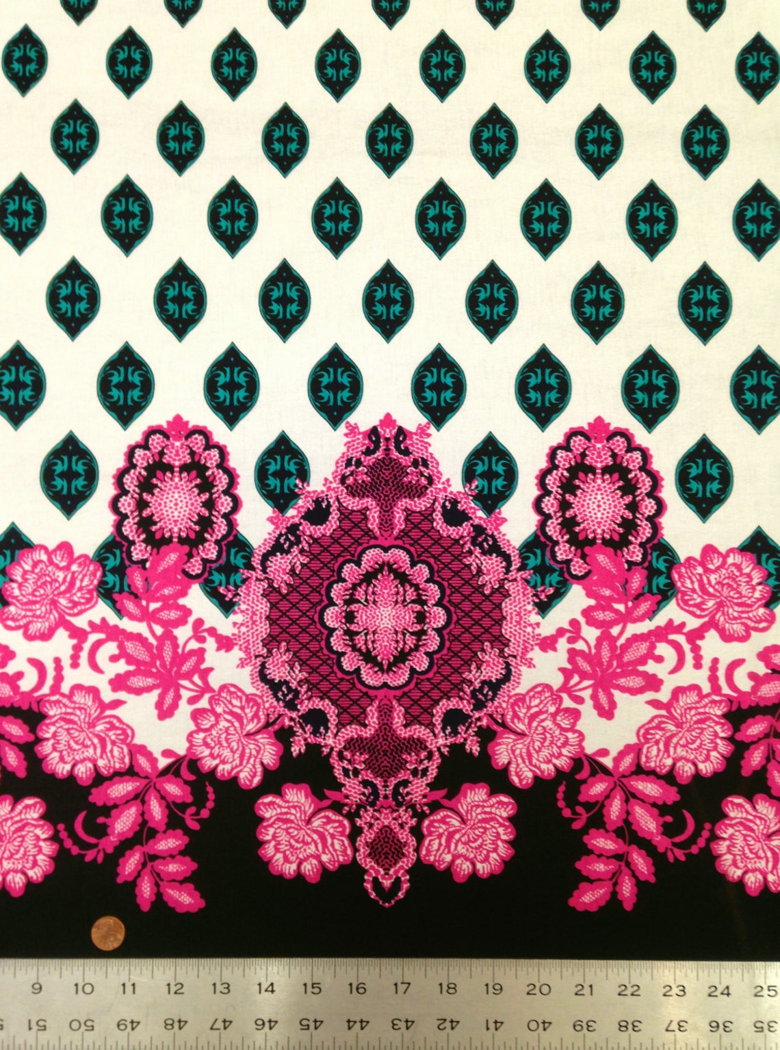 Big Floral Ogee Bordered Pattern on Stretch Bulgari Knit Jersey ...