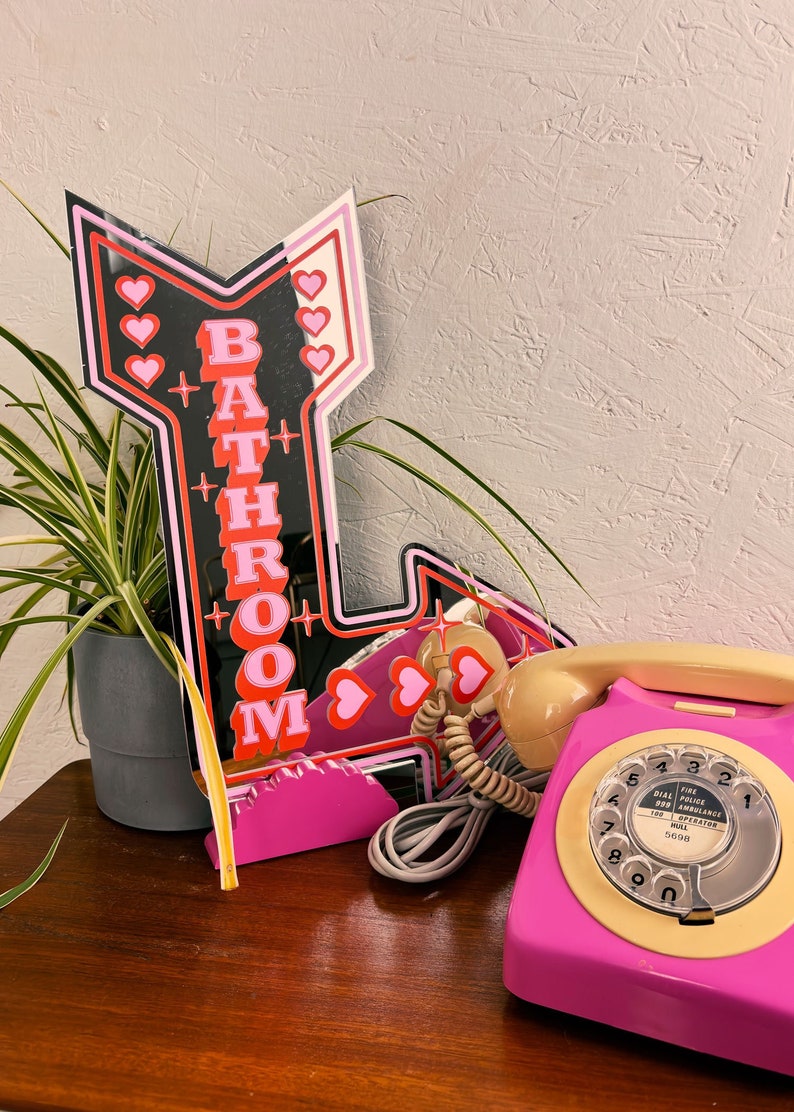 Retro Bathroom Arrow Mirror - PINK & RED - Etsy