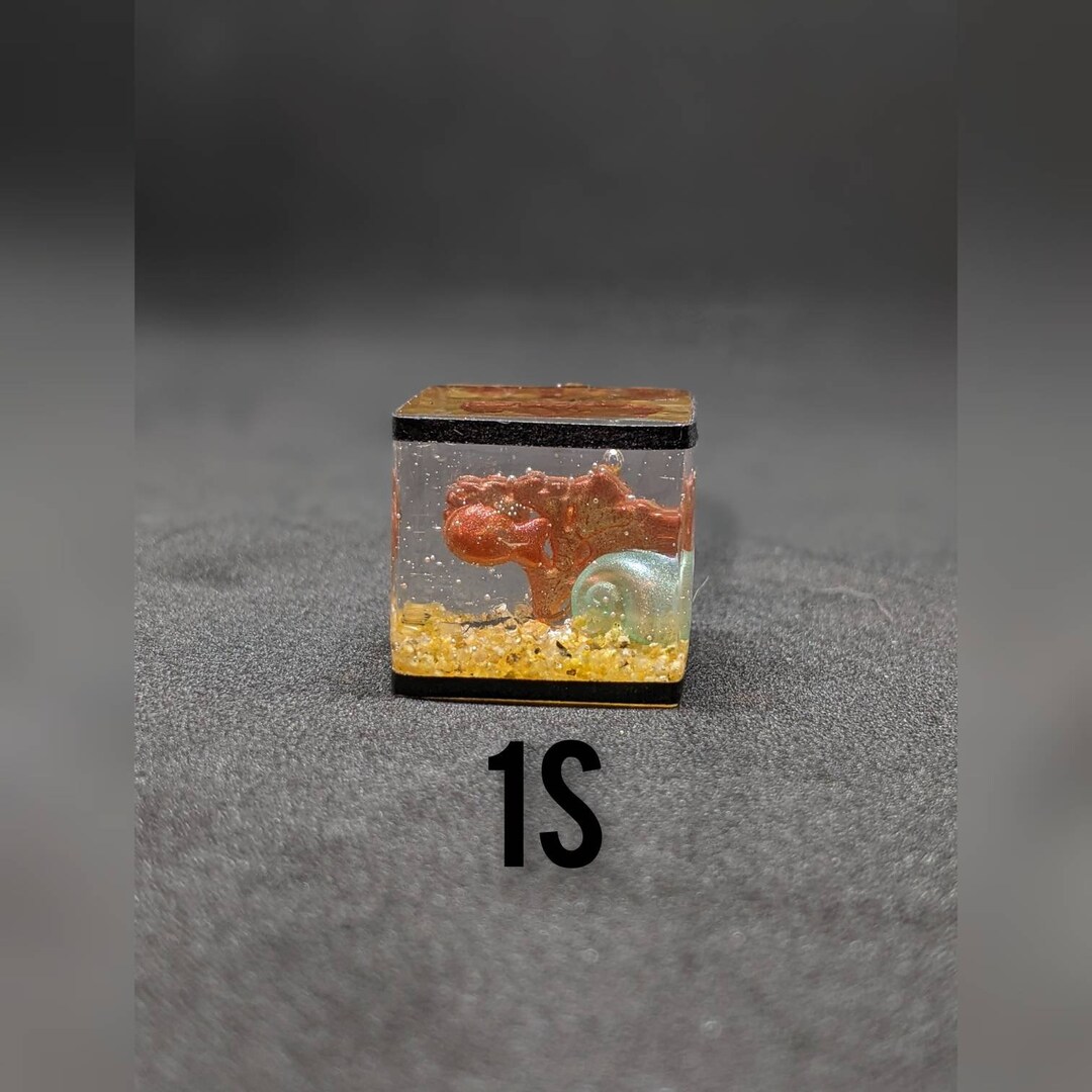 Miniature Fishtank | Tiny Fishtank | Dollhouse Fishtank | Resin ...