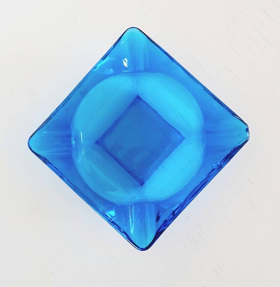 Collectibles Mid Century Triangle Glass Ashtray Ashtray 2 Unique MCM ...