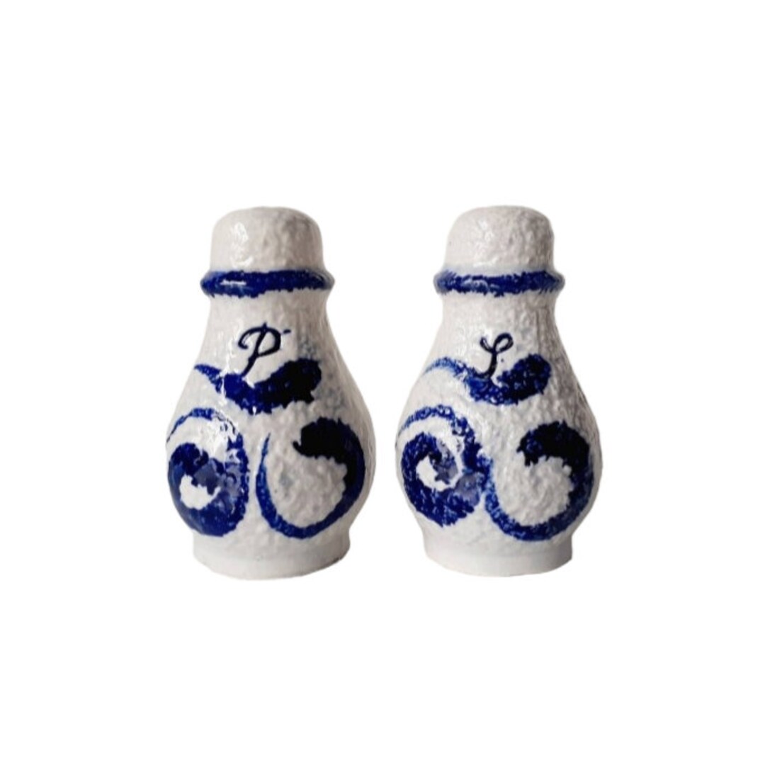 Vintage Grey and Blue Stoneware Ceramic Pottery Salt and Pepper Shakers ...