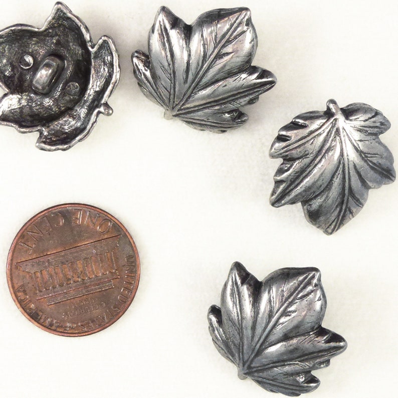 Silver Leaf Button (22 X 20 Mm) - Etsy