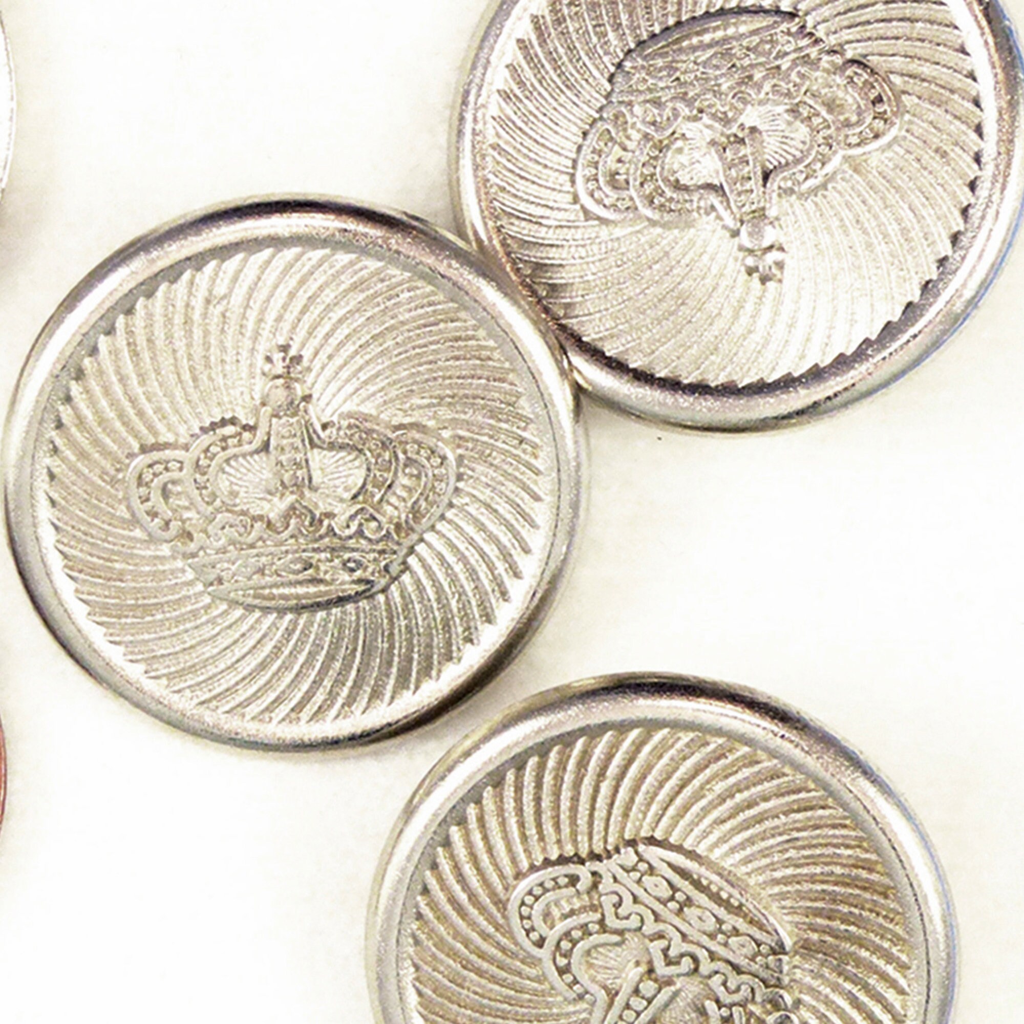 Vintage Matte Silver Metal Button With Crown (23 Mm) - Etsy
