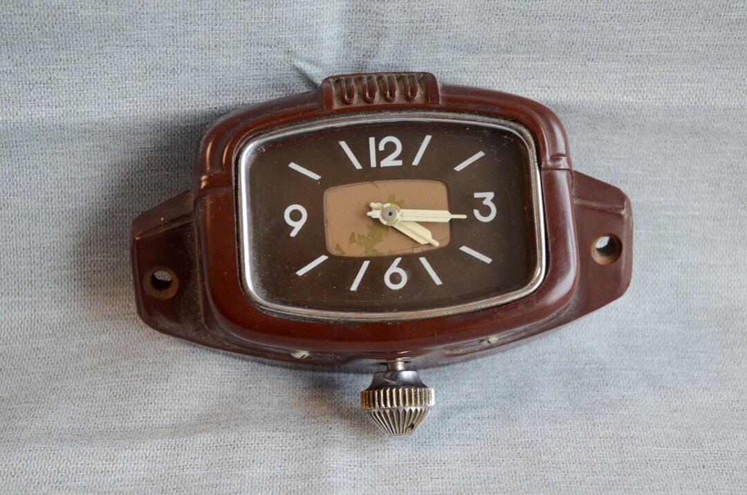 Vintage Bakelite Mechanical Сar Сlock, Soviet Era Auto Moskvych, 60s ...