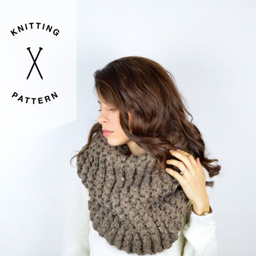 PATTERN // the Outlander Cowl // Chunky Knit Cowl Pattern - Etsy