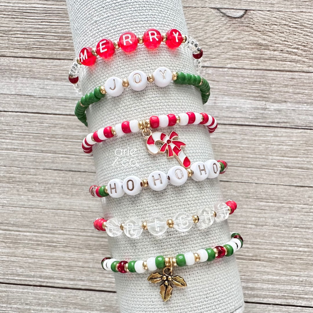 Christmas Beaded Bracelets, Christmas Charm Bracelet, Custom Word ...