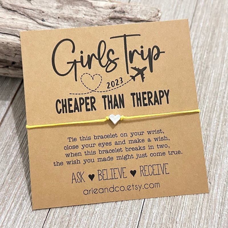 Girls Weekend Gift - 60+ Gift Ideas for 2024