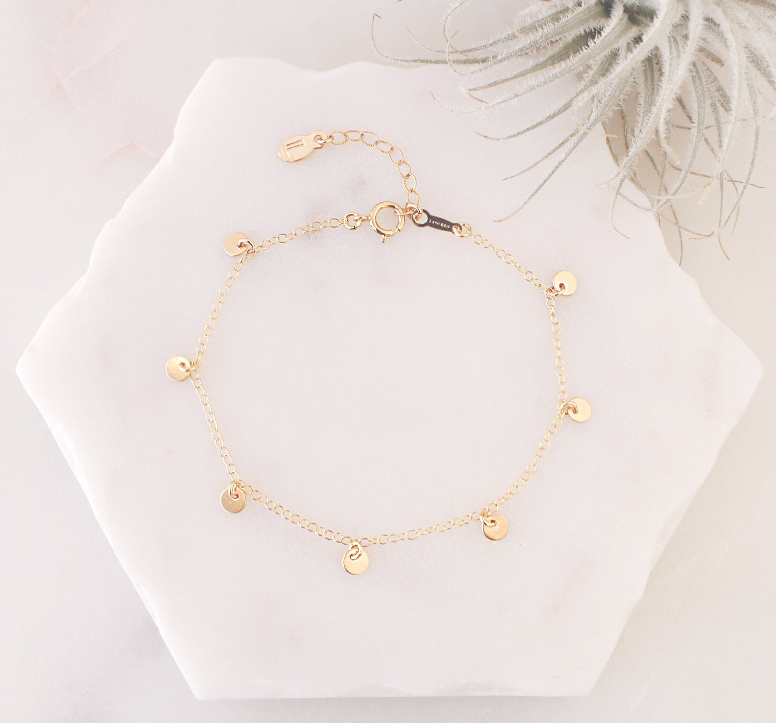 Dainty Gold Disc Bracelet - 14k Gold Filled, 4mm Disc - Etsy