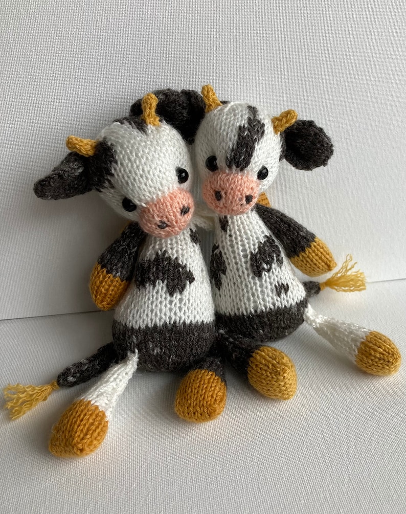 KNIT PATTERN Little Knit Cow Pattern-knit in the Round - Etsy