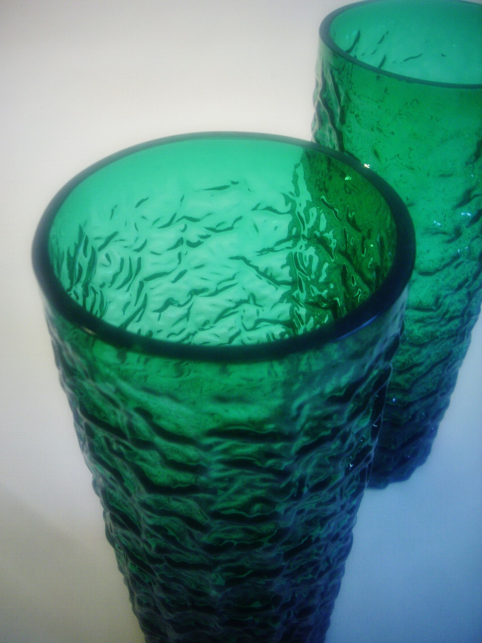 Vintage Pair of Hirschberg Textured Glass Vases - Etsy