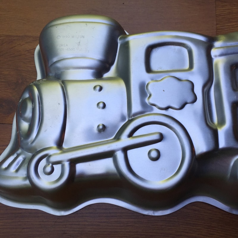 Wilton Cake Pan Train - Etsy