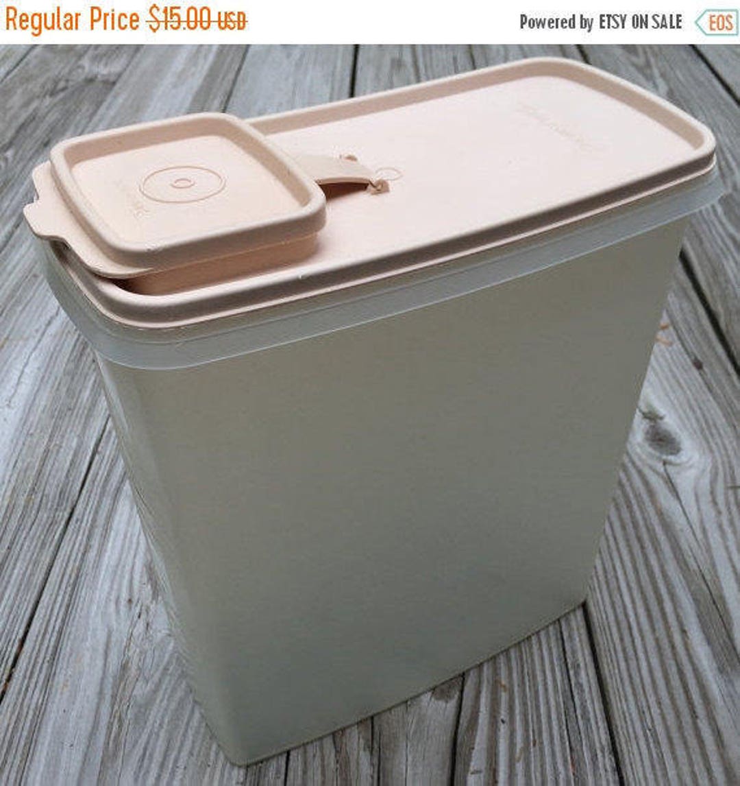 Tupperware Super Saver Dry Cereal Pet Food Container 1590-1, 1588-8 ...