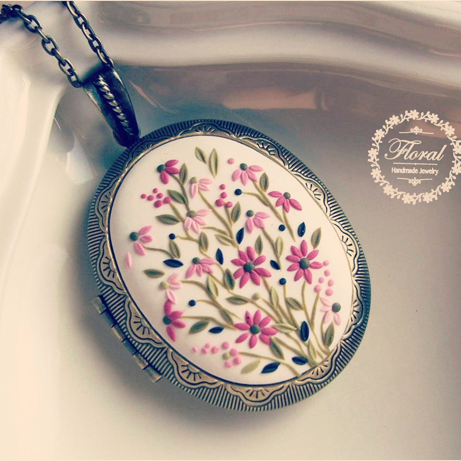 Lockets for Women Locket Necklace Personalized Locket | Etsy