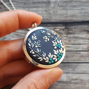 Personalized Locket Necklace, 3 Photo Locket With Message, Graduation ...