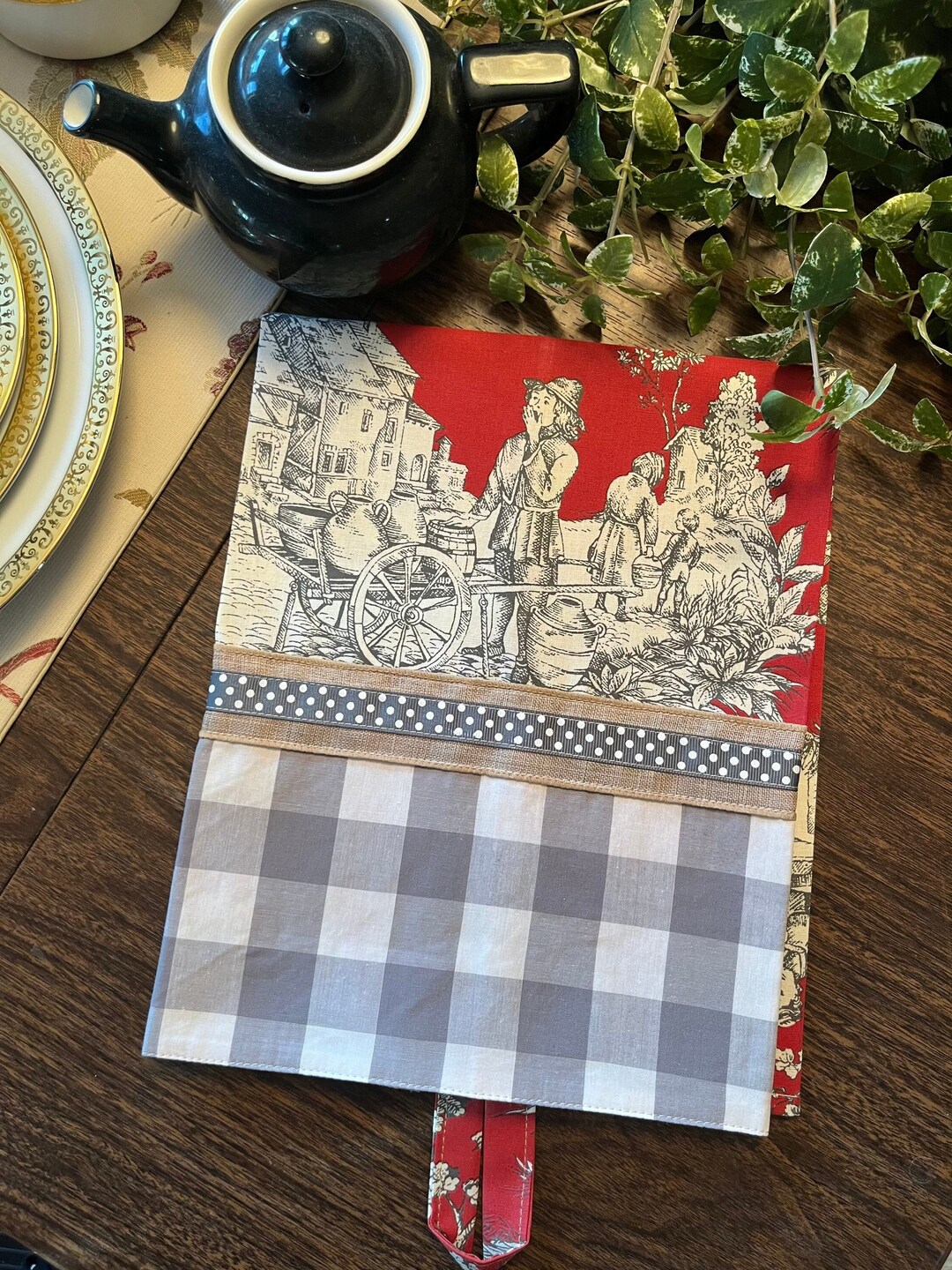 Red Toile Tea Towel, French Country Hand Towel, Provencial Toile Fabric ...