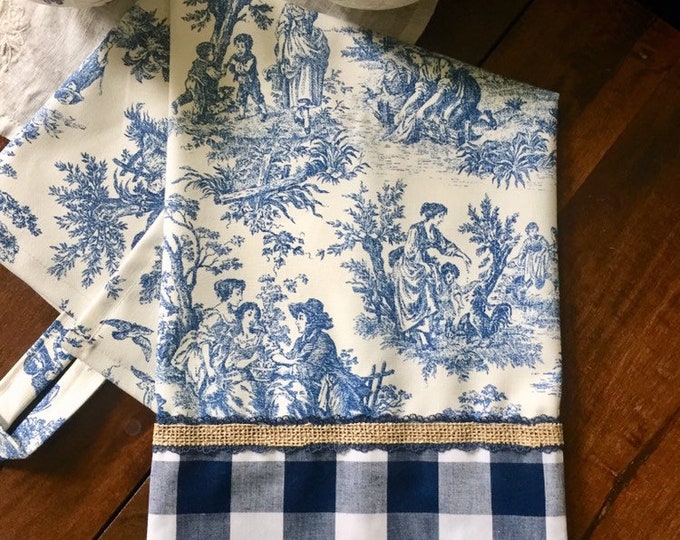 Navy Blue on White Toile Print Tea Towels - Etsy