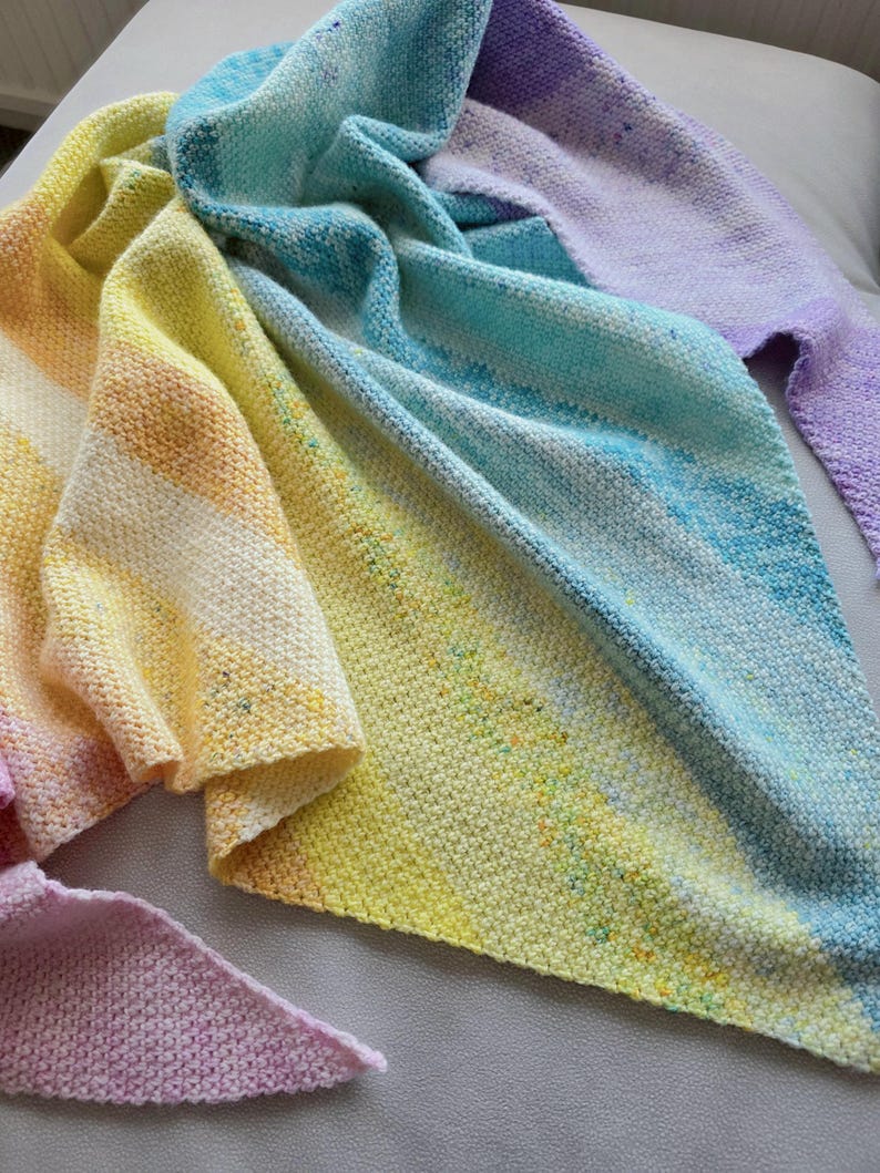 Magic Moss Stitch Shawl | Crochet Pattern | Advent Minis Design in Moss ...