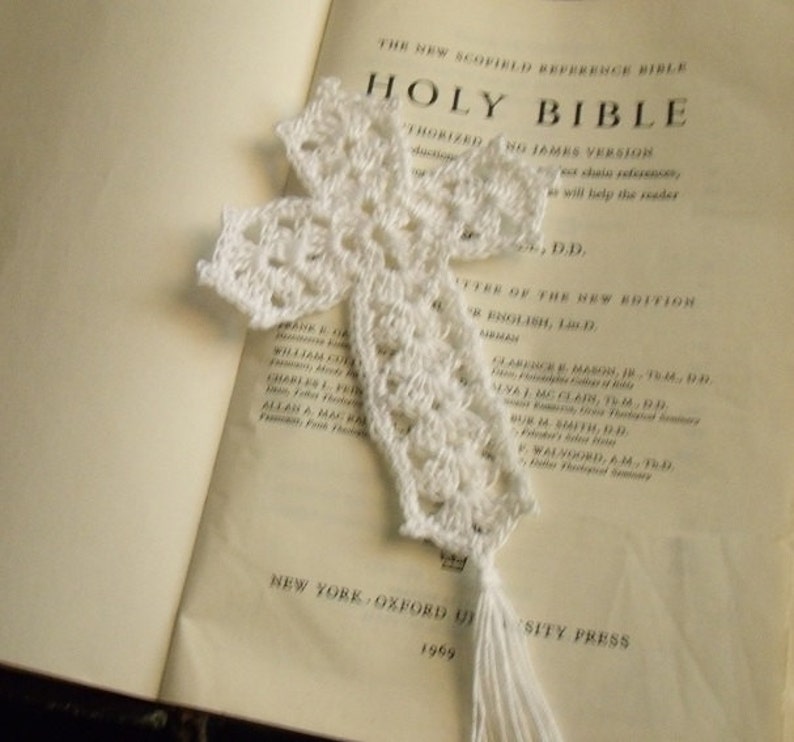 Hand Crocheted Cross Bookmark - Etsy