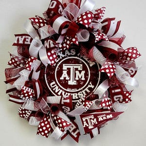 Texas A&M Wreath, Gig Em' Aggies Wreath, College Sport Wreath, Maroon ...