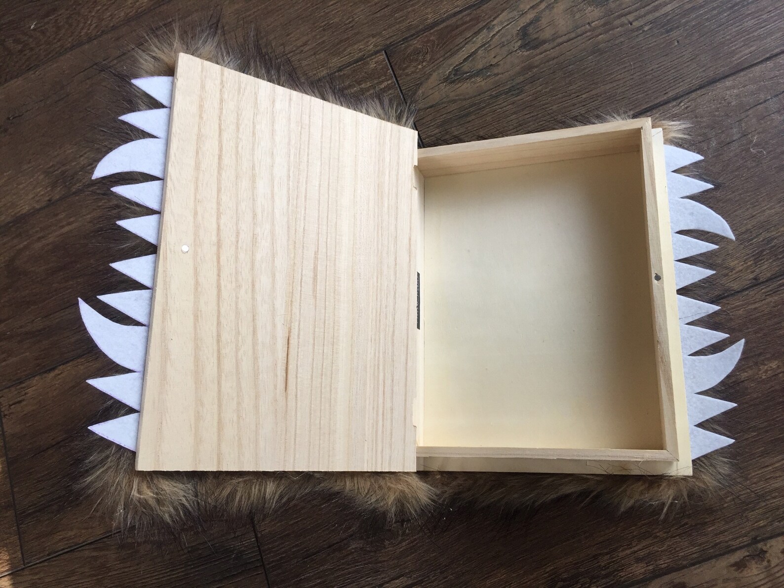 Custom Furry Monster Book Box - Etsy