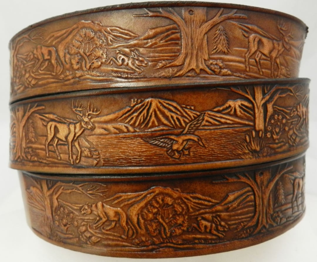 Leather Forest Deer Scene Belt BT116 With Deer, 1 1/2" Wide Includes ...