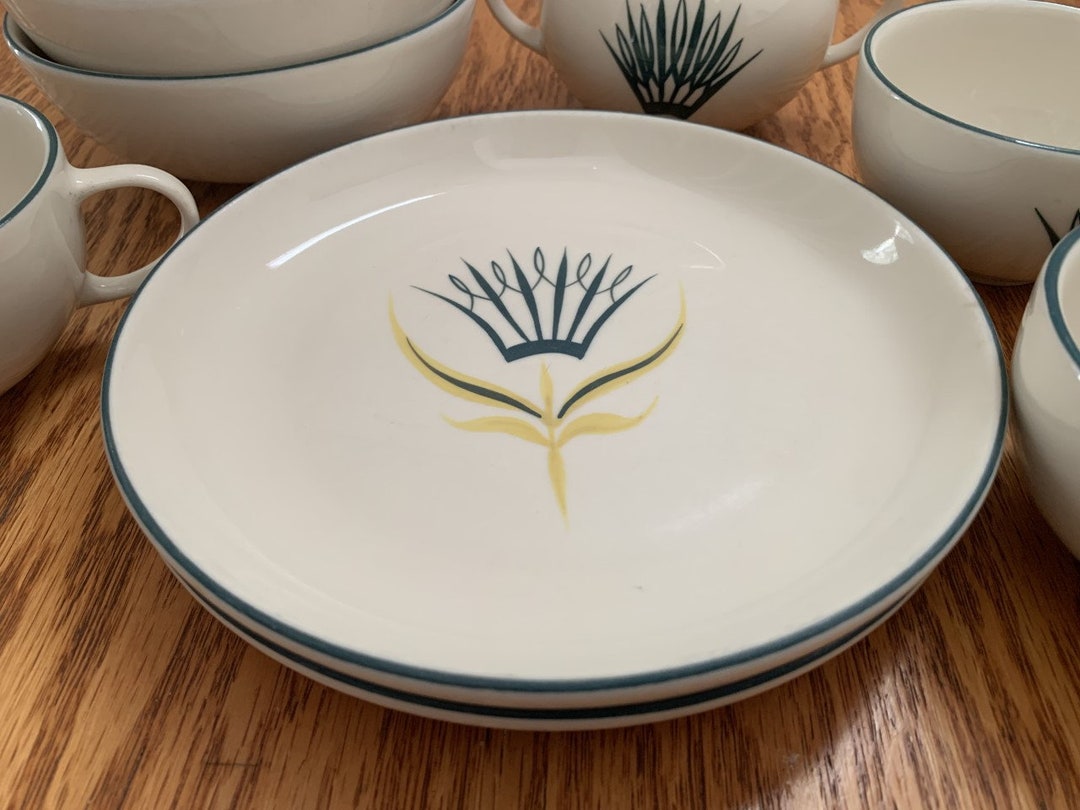 Mid Century Modern Winfield China Royal Coronation Pottery ~ 8 Piece ...