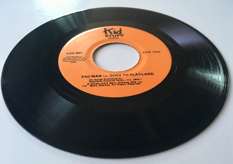 Pac-man Goes to Playland 7' Vinyl Record / Book Kid Stuff | Etsy