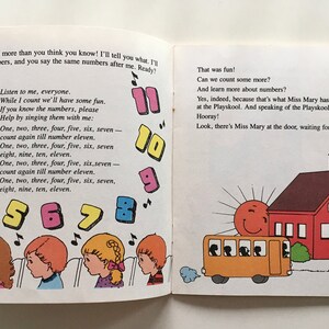 Playskool: Numbers & Counting 7' Vinyl Record / 24 Page Book, Parachute ...