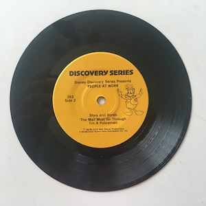 Disney Discovery Series Presents: People at Work 7' Vinyl Record / 32 ...