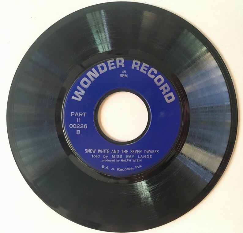 Snow White and the Seven Dwarfs 7' Vinyl Record / Read Along Book ...