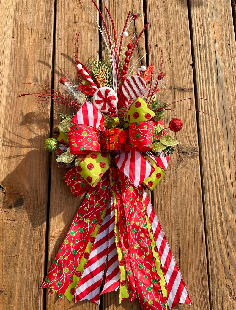 Present Christmas Tree Topper, Cupcake Candy Cane & Lime Green Bow ...