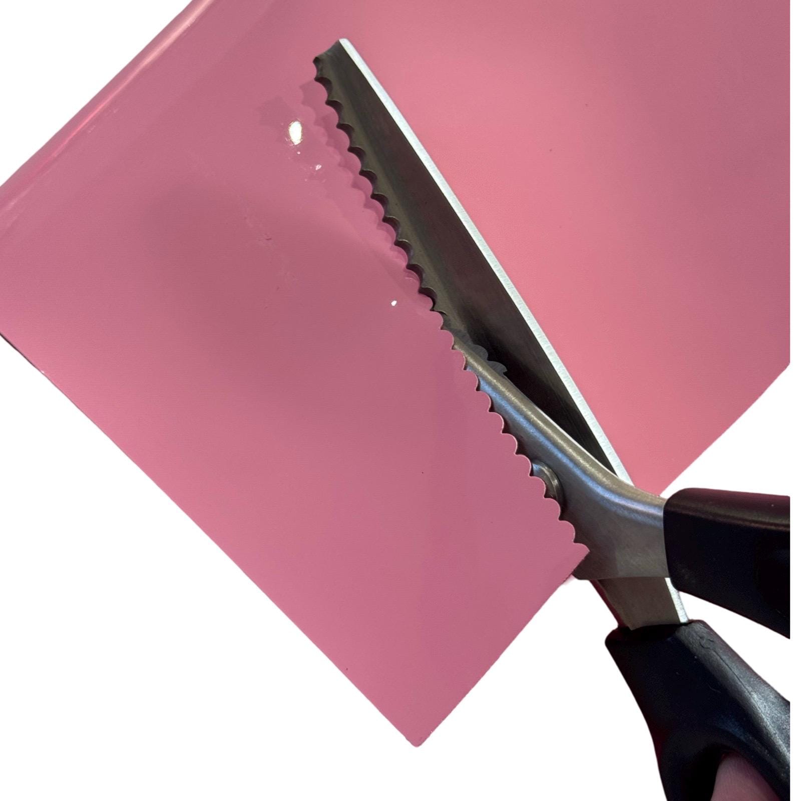 Scalloped Edge Pinking Shears ~ Dressmaker Scissors ~ Fabric Scissors ...