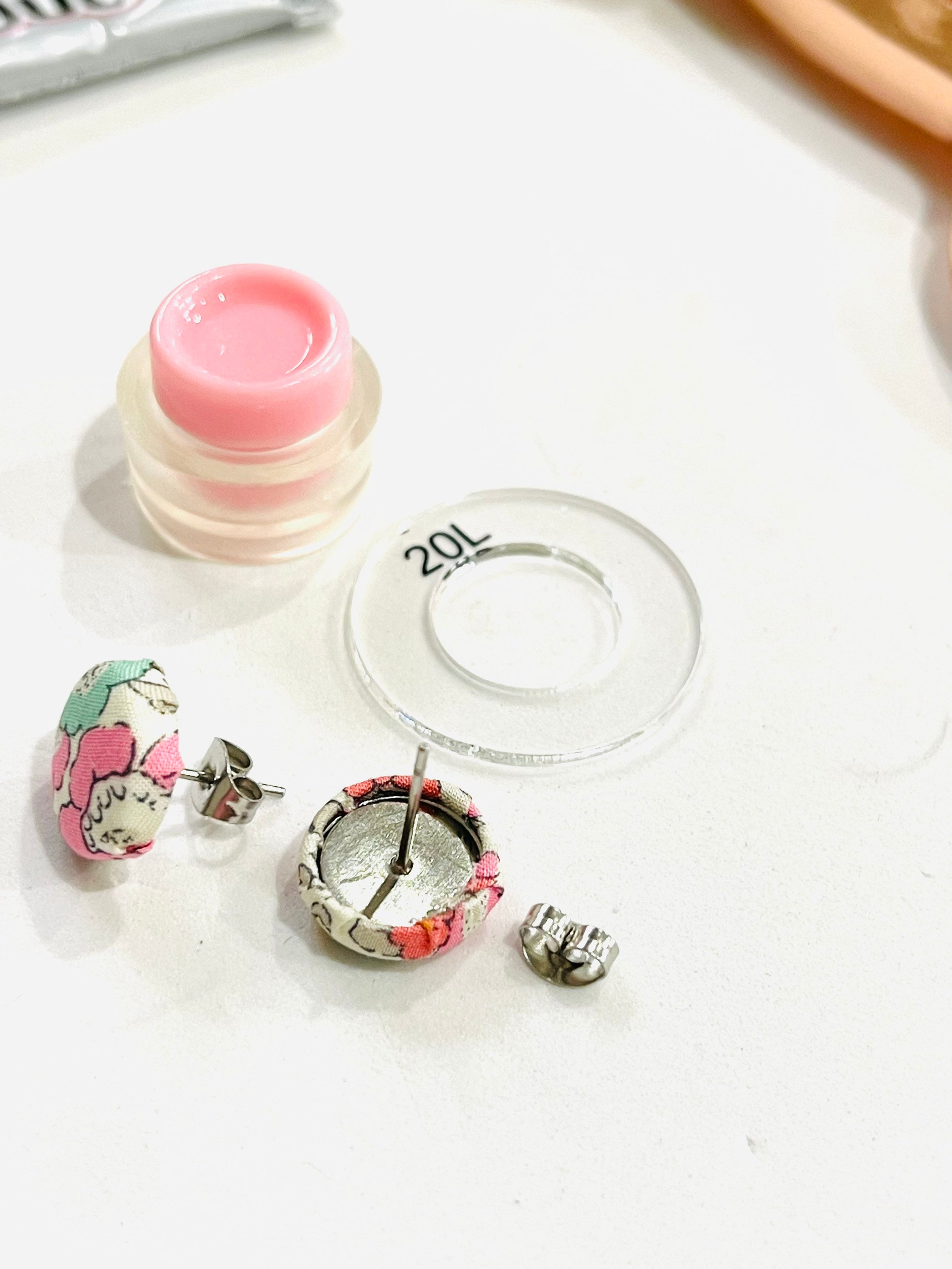 Tools & Templates for Fabric Self Cover Buttons - USA Customers Please ...
